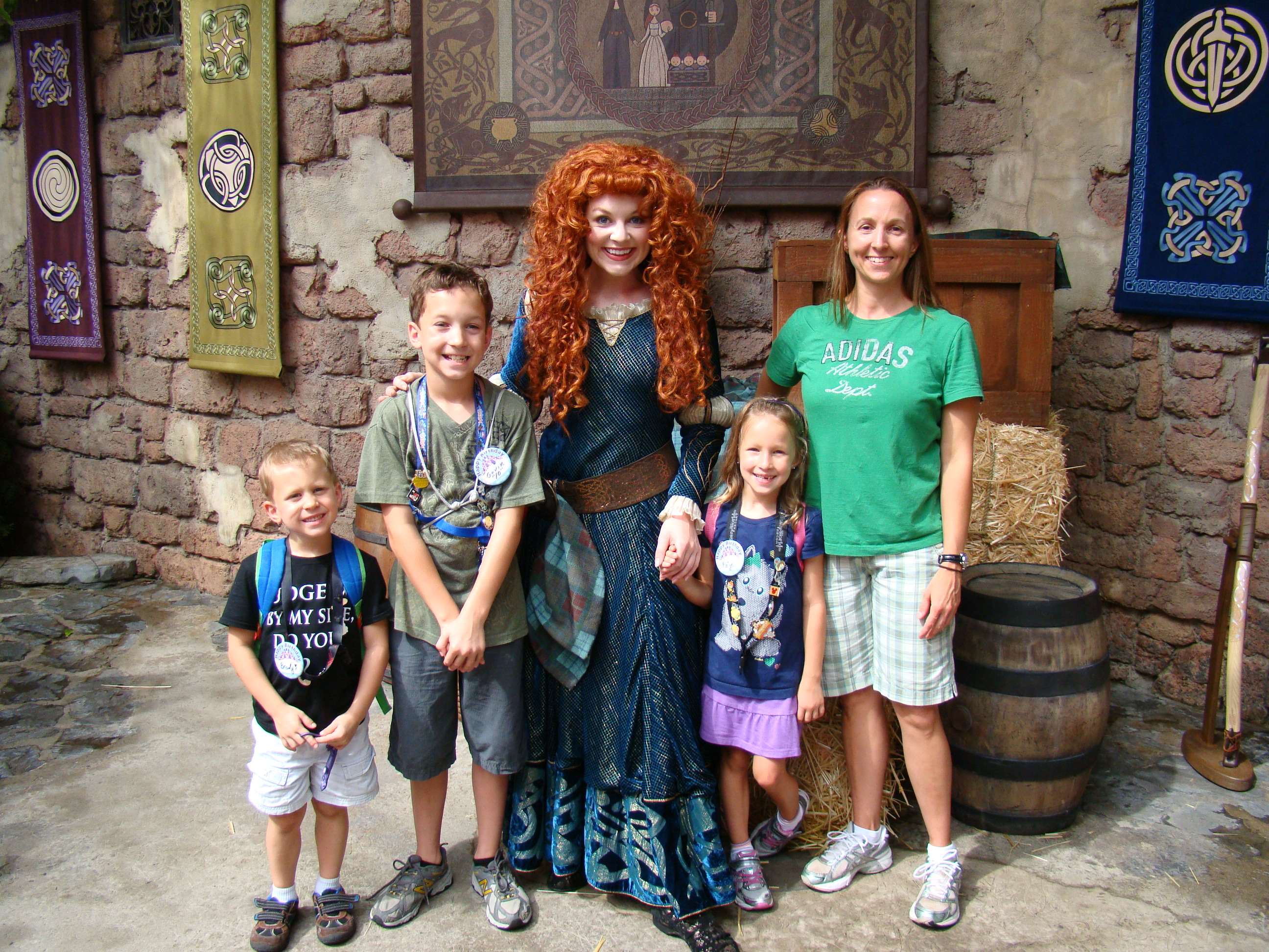 Best Ways To Save Money On Your Disney World Vacation