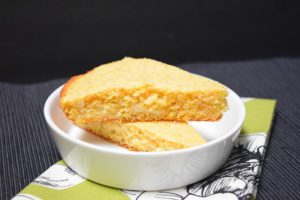 Easy Southern Cornbread without sugar