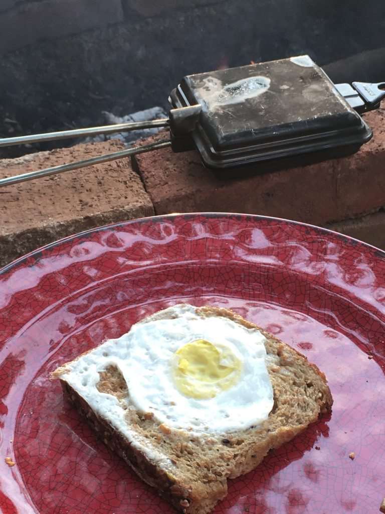 How Do I Make Camping Food with a Pie Iron?
