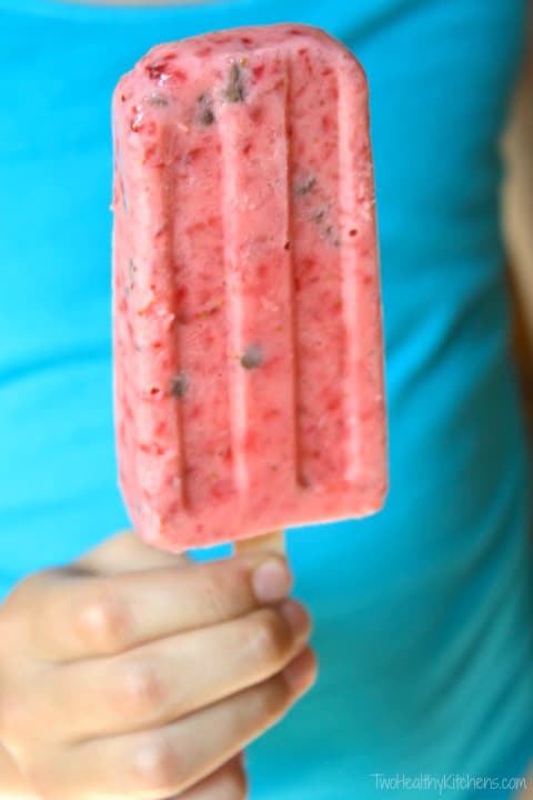 40 Healthy Homemade Fruit Popsicle Recipes to Inspire You