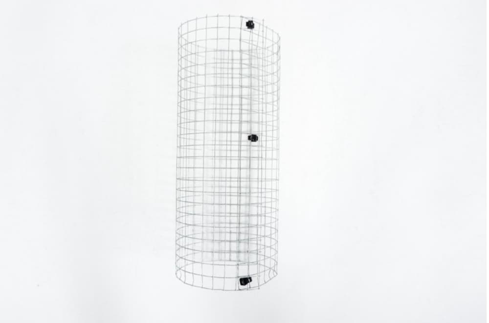 DIY Wire Mesh Bird Feeder