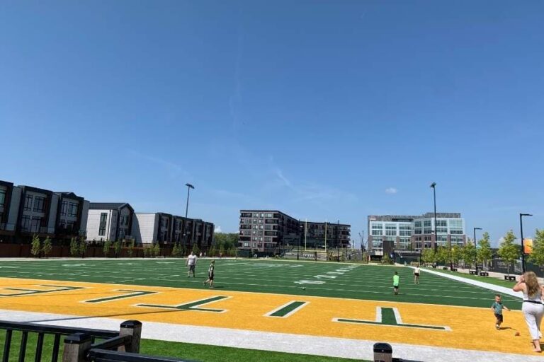 Fun Things to Do in Green Bay WI with Teens Outside Packers Games