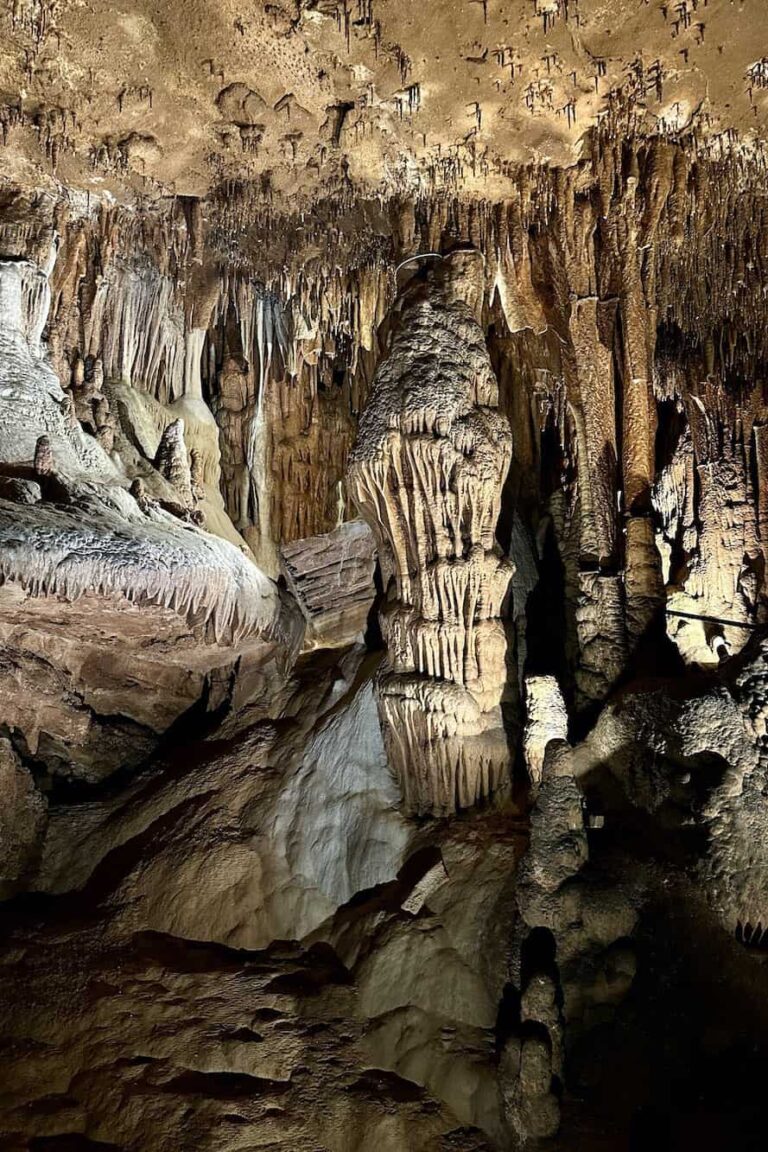 From Darkness to Adventure: Exploring Best 6 Caves near Springfield MO