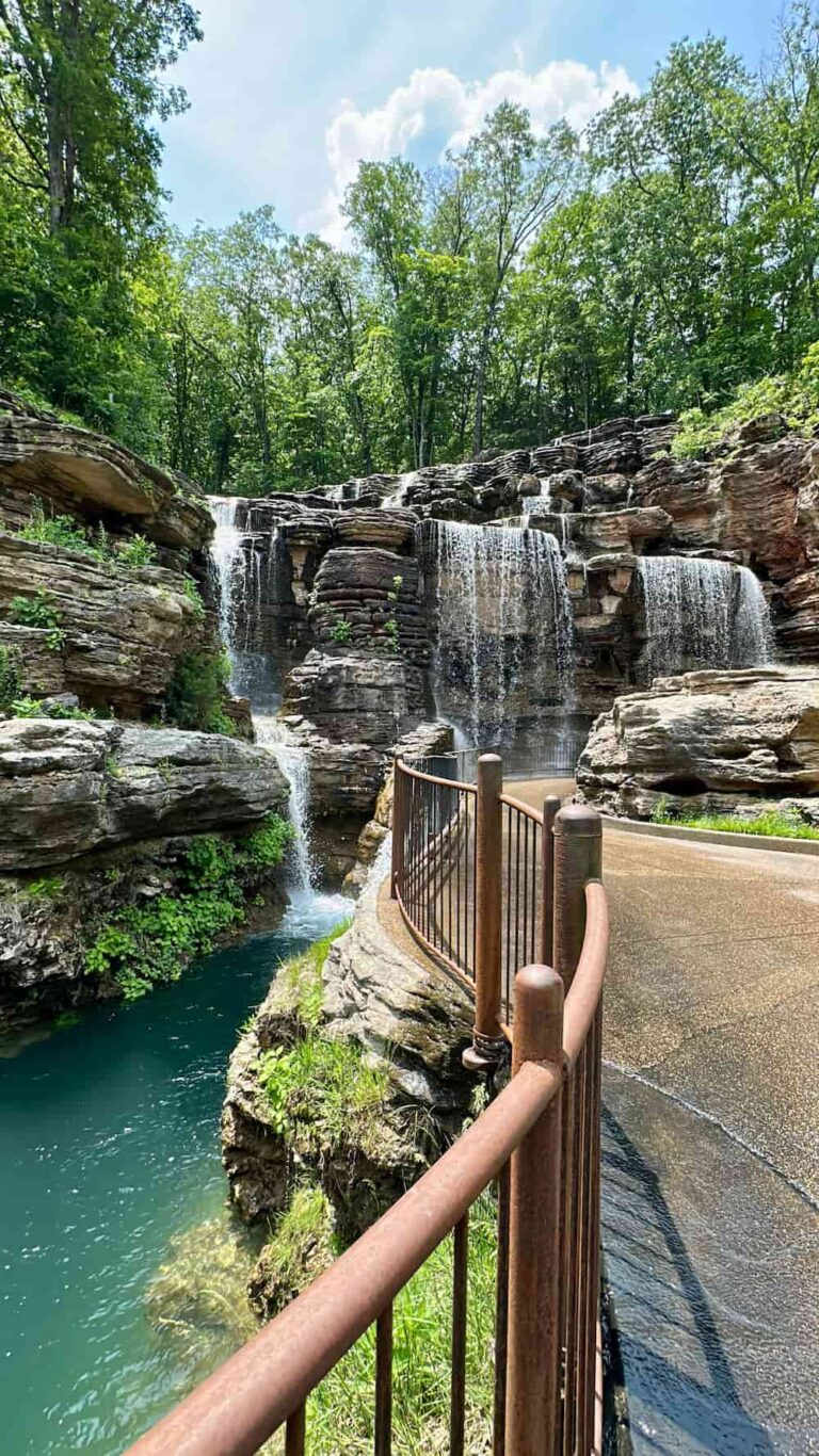 From Darkness to Adventure: Exploring Best 6 Caves near Springfield MO