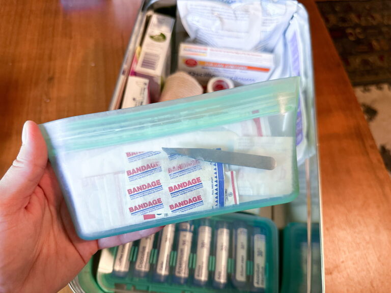 How to Create a Homeopathic First Aid Kit for College Students + Printable