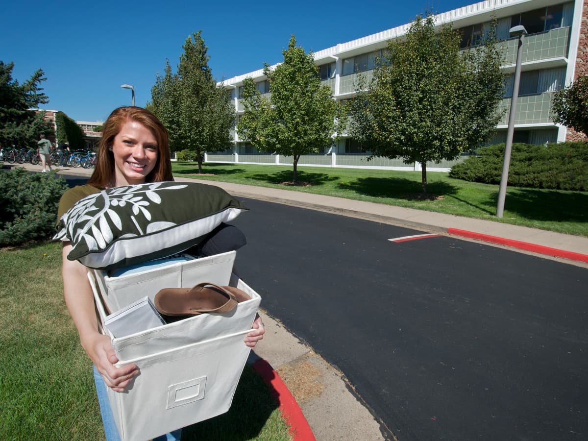 How to Pack for College - 15 Dos and Don'ts for Your Freshman
