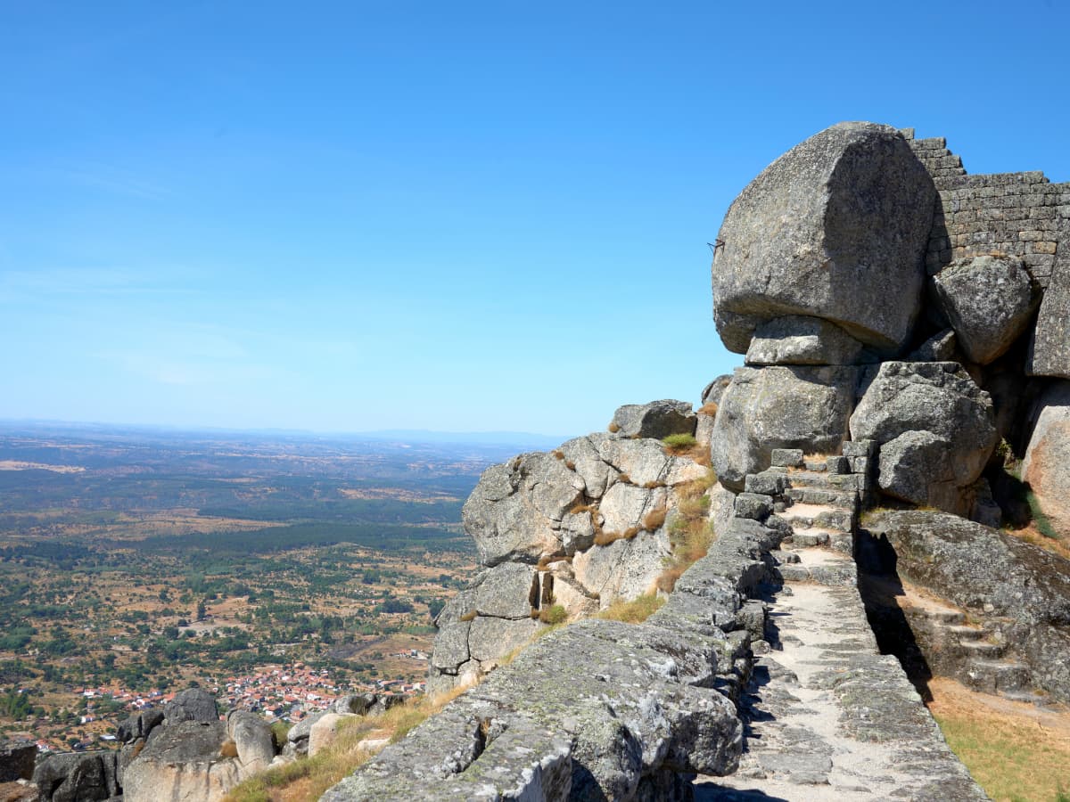 Discover Portugal's Great Outdoors: Family Activities for Every Season